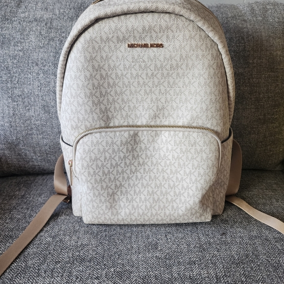 MICHAEL Michael Kors | Bags | Large Micheal Kors Womens Backpack | Poshmark